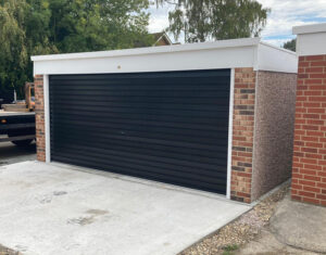 Double Garages - Lidget Compton